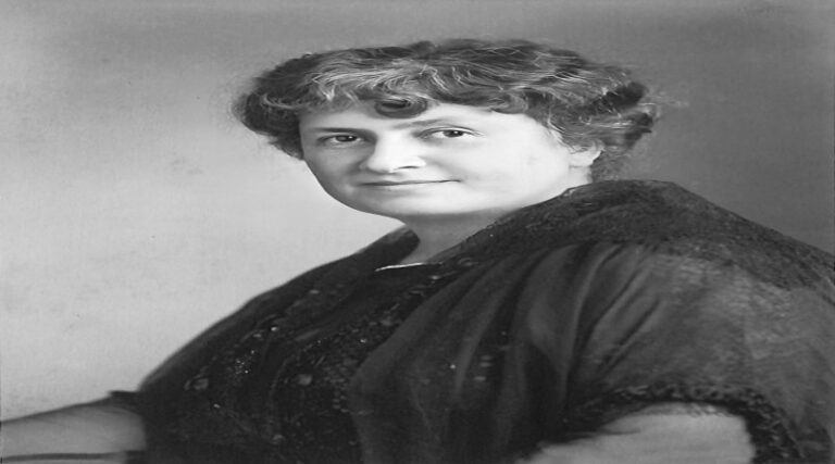 Legendary Teachers Who Shaped History: 10 Inspiring Stories & Hidden Facts