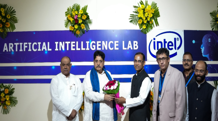 Intel AI Lab Unveiled at Christ University, Delhi NCR: A Leap Forward ...